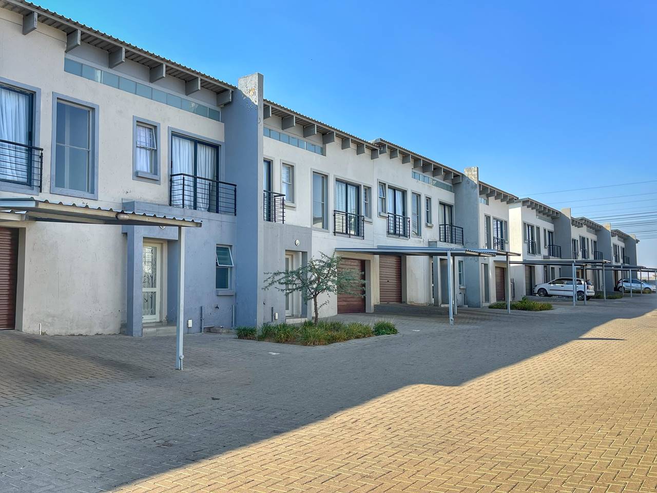 3 Bedroom Townhouse for sale in Albertsdal | Orange Realty